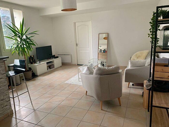 Fresnes-sur-Marne : Appartement 2 pièces à louer