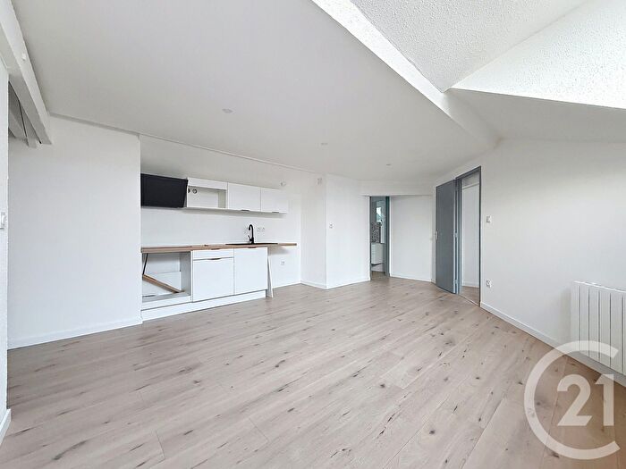 Appartement à louer - Sochaux - 2 pièces - 1 chambre