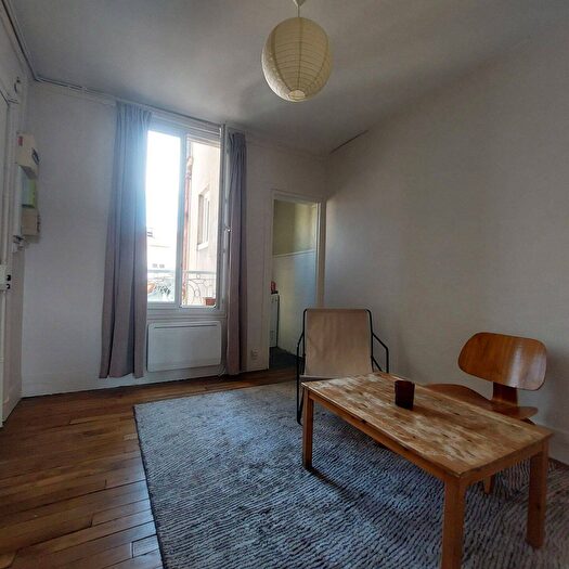 Quatre Chemins-Jaurès, Pantin : Appartement 1 pièce à louer