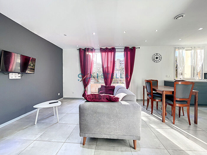 Appartement à louer - Ajaccio, Pietralba, Saint-Joseph - 3 pièces - 2 chambres