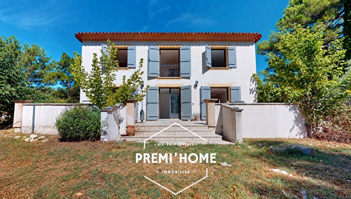 Maison 5 pièces à vendre à Aix-en-Provence, Puyricard, Célony