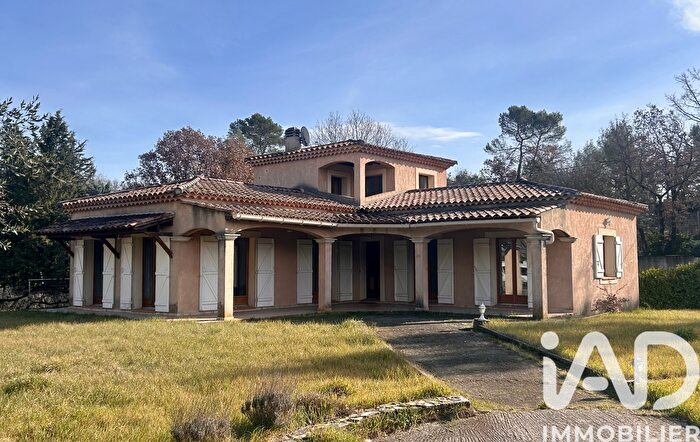 Maison à vendre - Saint-Maximin-la-Sainte-Baume, Vérane - 4 pièces - 2 chambres