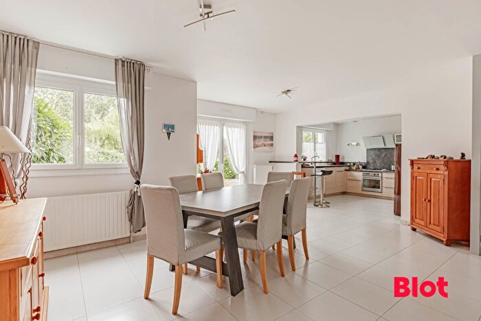 Maison à vendre - Saint-Herblain, Centre-ville - 6 pièces - 4 chambres