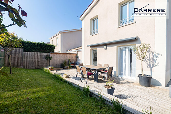 Maison à vendre - Fargues-Saint-Hilaire - 4 pièces - 3 chambres