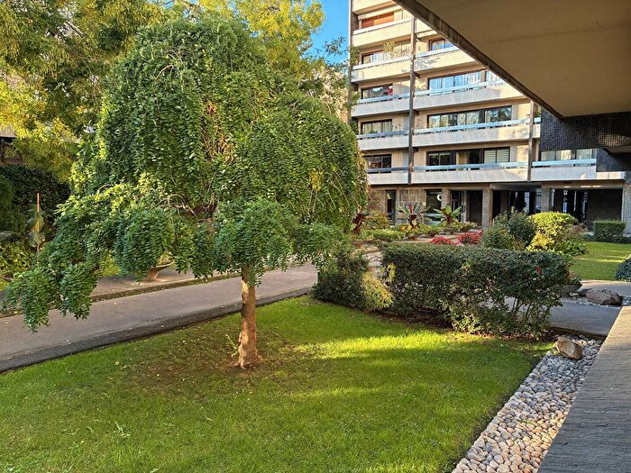 Appartement à louer - Auteuil Sud, Paris ème arrondissement - 1 pièce