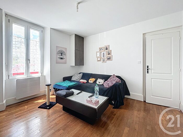 Varennes-sur-Allier : Appartement 3 pièces à louer