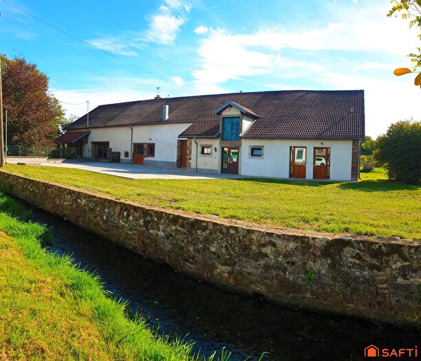 Maison 14 pièces à vendre à Saint-Loup-sur-Semouse