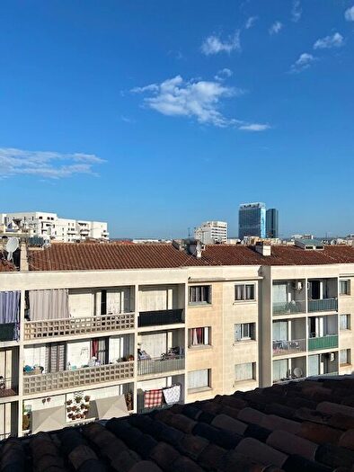 Appartement à louer - Marseille e , Saint-Lazare - 1 pièce - 1 chambre