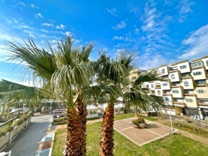 Appartement à louer - Mauguio, Carnon - 1 pièce