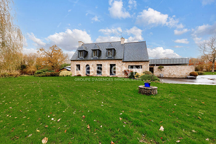 Maison à vendre - Plémy - 6 pièces - 5 chambres