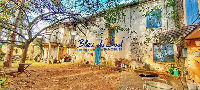 Maison à vendre - Fillols - 6 pièces - 5 chambres