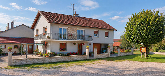 Saint-Germain-en-Montagne - Maison 7 pièces à vendre