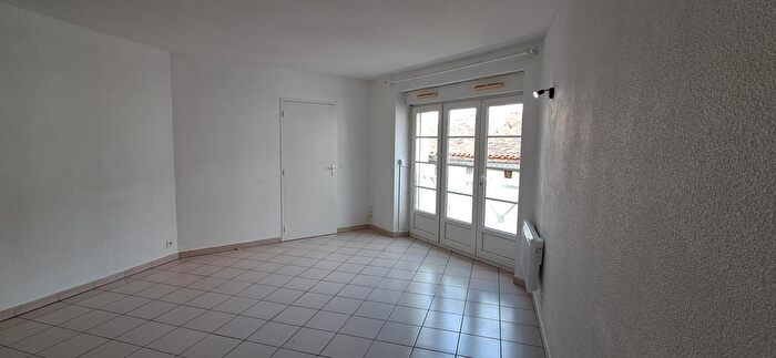 Appartement à louer - Castelnaudary, Centre-ville, Gare, La Baffe - 2 pièces - 1 chambre