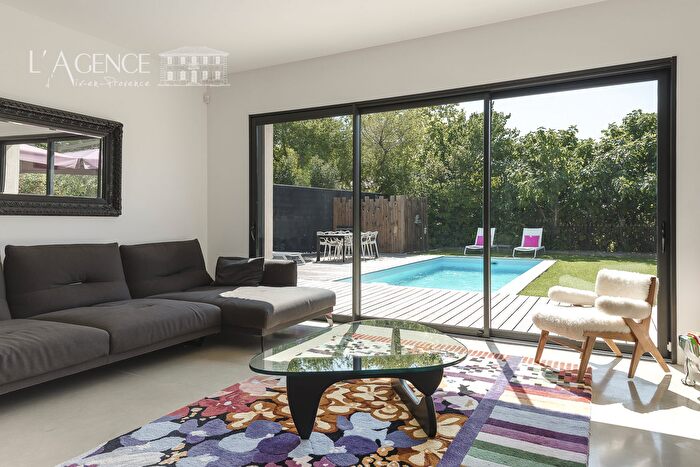 Maison à vendre - Aix-en-Provence, Saint-Donat, Les Platanes - 6 pièces - 5 chambres