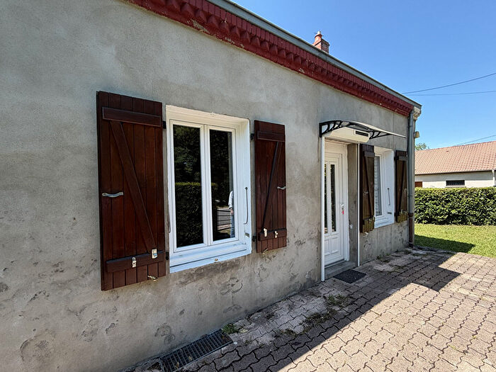 Montceau-les-Mines, Bois du Verne, Bois Garnier : Maison 2 pièces à vendre