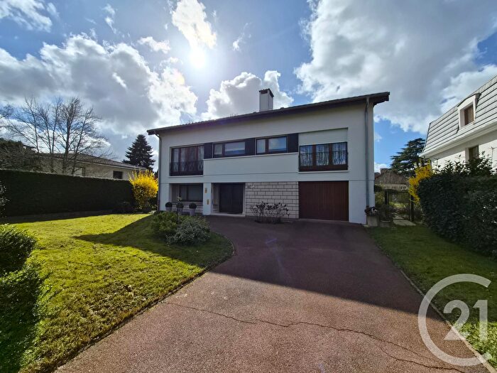 Maison à vendre - Longeville-lès-Metz - 9 pièces - 7 chambres