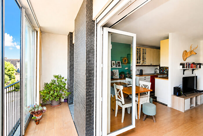 Chatou, Est : Appartement 3 pièces à vendre