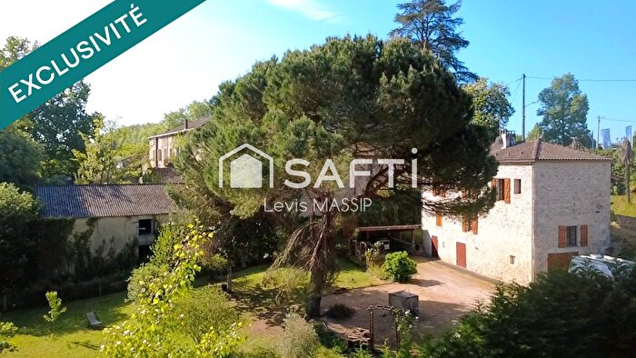 Maison à vendre - Lavardac - 4 pièces - 3 chambres