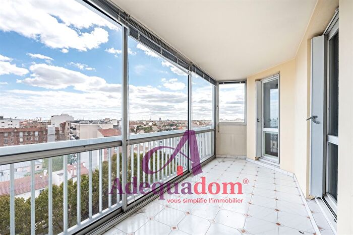 Appartement 4 pièces à vendre à Asnières-sur-Seine, Coubertin