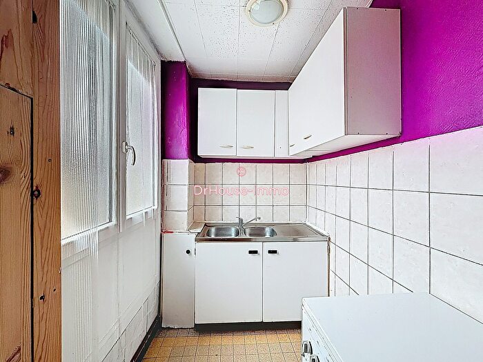 Appartement à vendre - Saint-Étienne, Méons, Le Soleil, Châteaucreux, Saint-François - 4 pièces - 2 chambres