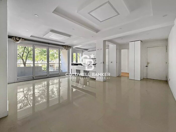 Appartement 4 pièces à Paris 16ème, Porte de Saint-Cloud, Auteuil-Sud, à vendre