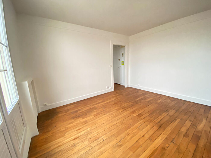 Appartement à louer - Montrouge, Jean-Jaurès - 1 pièce