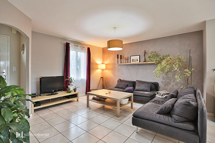 Maison à vendre - La Chapelle-Achard - 6 pièces - 5 chambres