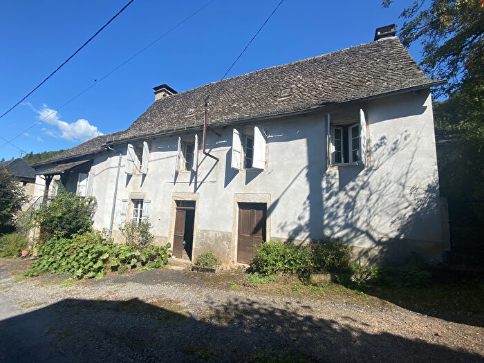 Maison à vendre - Saint-Chamant - 4 pièces - 3 chambres