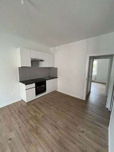Appartement à louer - Nancy, Mon Désert, Jeanne dArc, Saurupt, Clémenceau - 4 pièces - 2 chambres