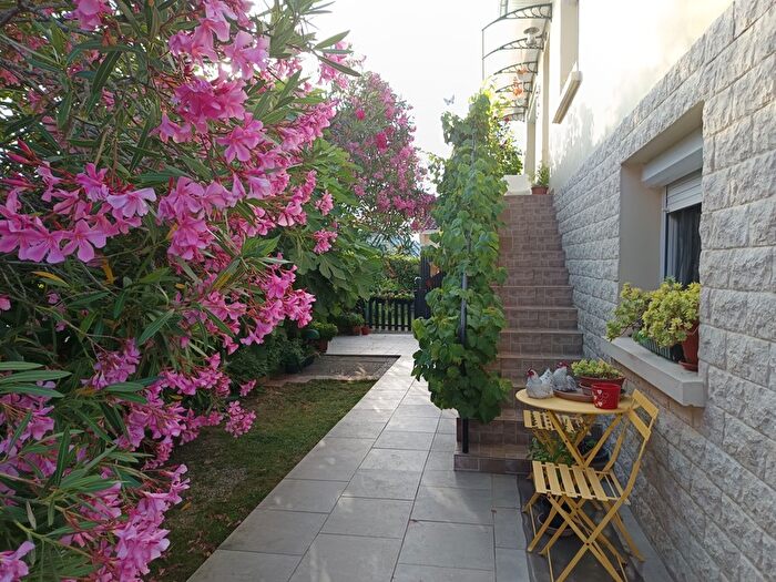 Maison à vendre - Grenade-sur-lAdour - 6 pièces - 4 chambres