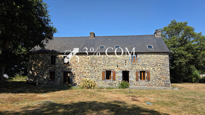 Maison 4 pièces à Quelneuc, à vendre
