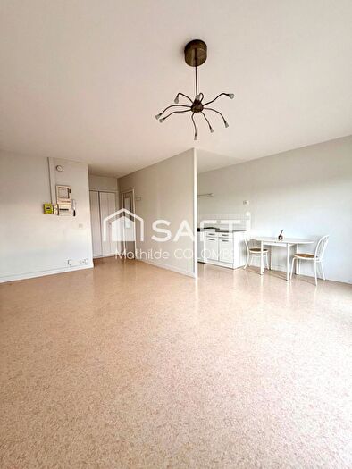 Appartement à vendre - Reims, Barbâtre - 1 pièce