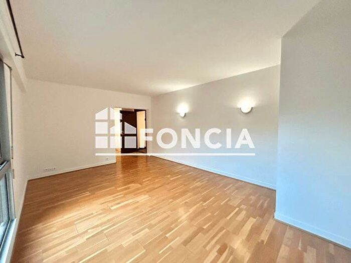 Appartement à louer - Parchamp Albert Kahn, Boulogne-Billancourt - 4 pièces - 3 chambres