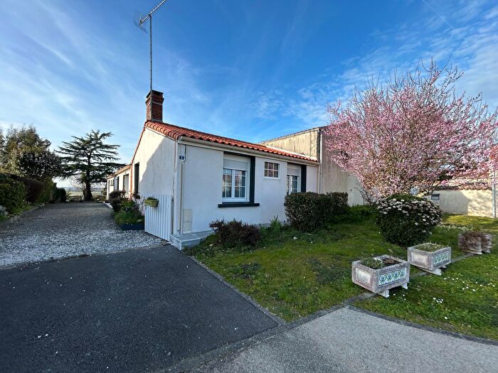 Maison à vendre - Lairoux - 5 pièces - 3 chambres