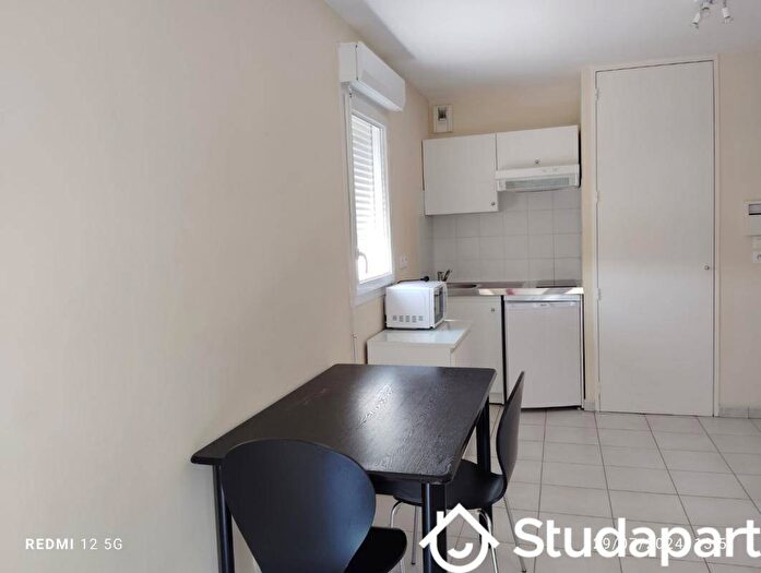 Appartement à louer - Chartreux, Troyes - 1 pièce