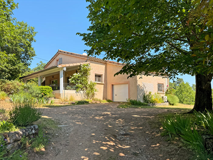 Maison 5 pièces à vendre à Ailhon