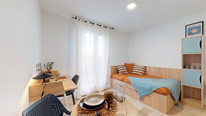 Appartement à louer - Scarron, Fontenay-aux-Roses - 1 pièce