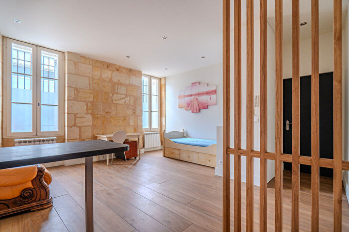 Appartement 1 pièce à louer à Bordeaux, Rivière