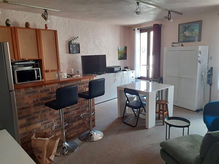 Appartement 1 pièce à louer - Montfort-l'Amaury