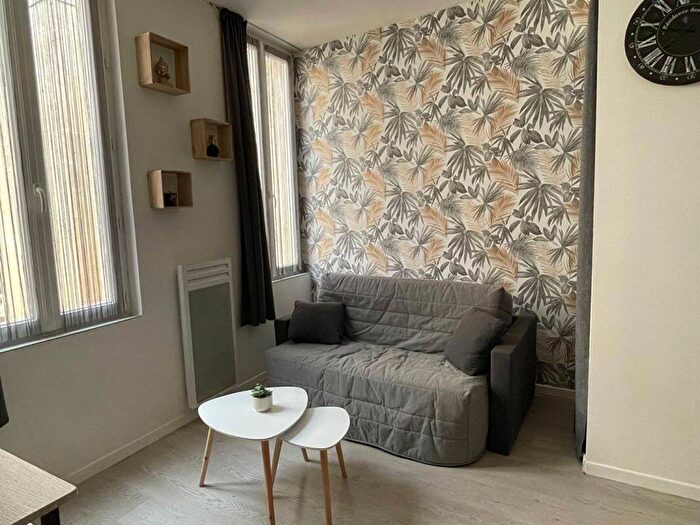 Centre Ville Nord, Rochefort - Appartement 1 pièce à louer