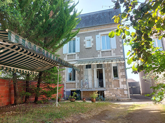 Maison 6 pièces à vendre - Bourges, Aéroport, Vauvert, Pierrelay, Pissevieille