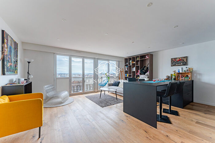 Appartement à vendre - Lyon e , Voltaire, Part Dieu - 4 pièces - 2 chambres