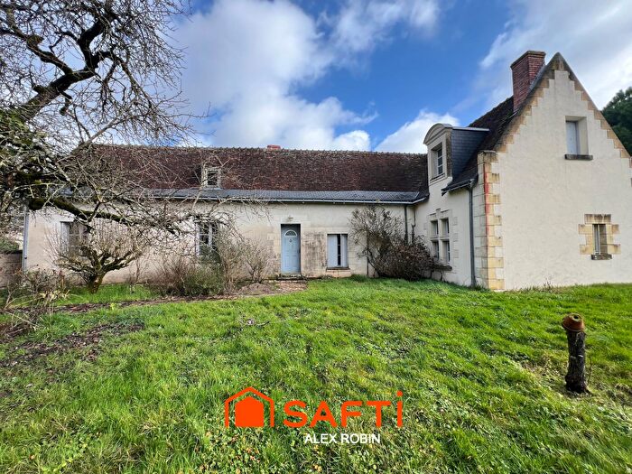 Maison à vendre - Larçay - 5 pièces - 3 chambres