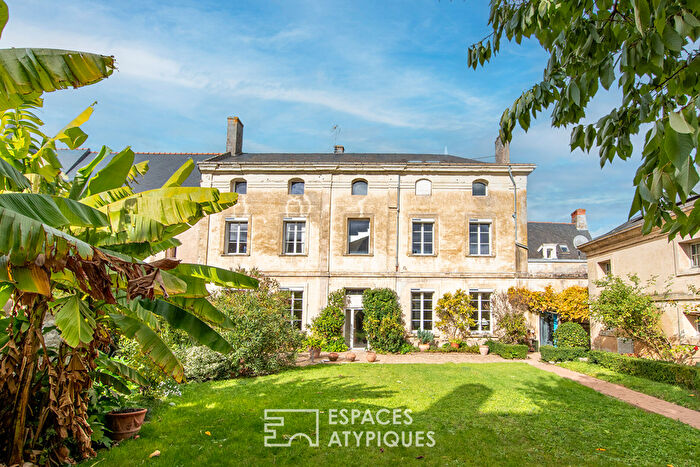 Maison à vendre - Doué-la-Fontaine - 7 pièces - 4 chambres