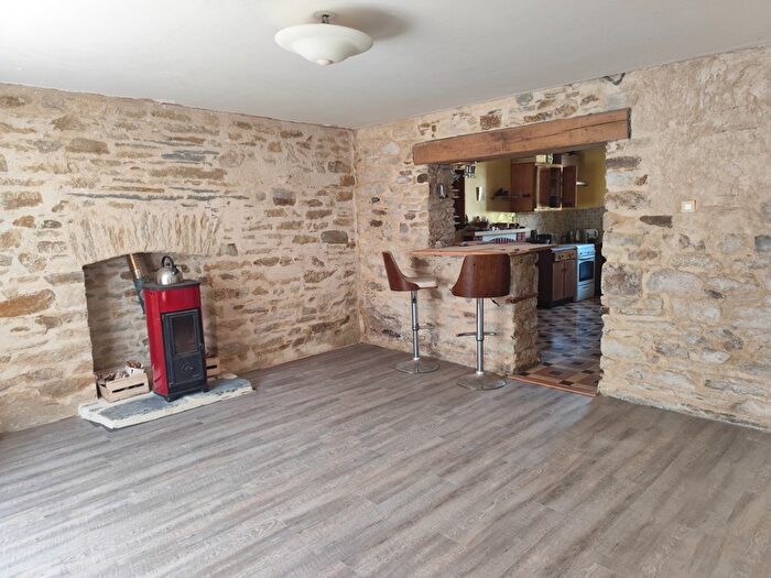Maison 4 pièces à vendre à Peillac