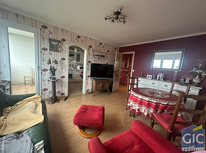 Appartement à vendre - Hérouville-Saint-Clair, Centre-ville, Haute Folie, Grande Delle, Prestavoine - 3 pièces - 2 chambres