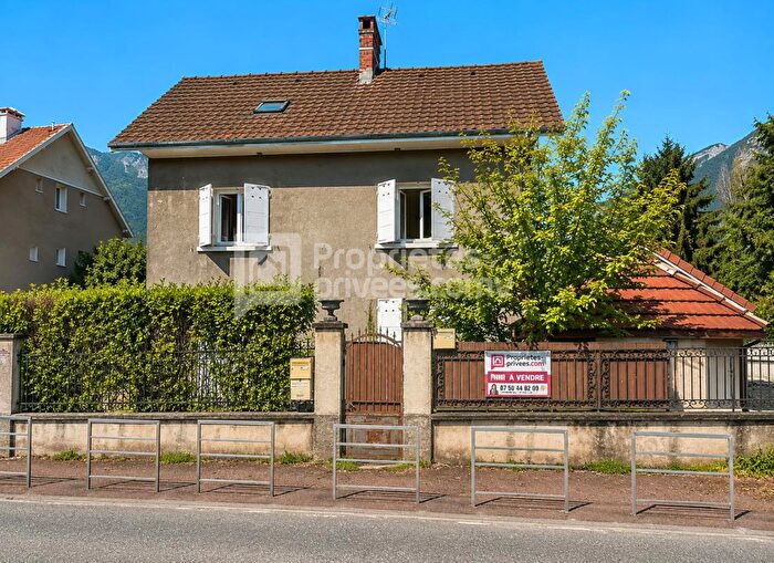 Ugine - Maison 13 pièces à vendre