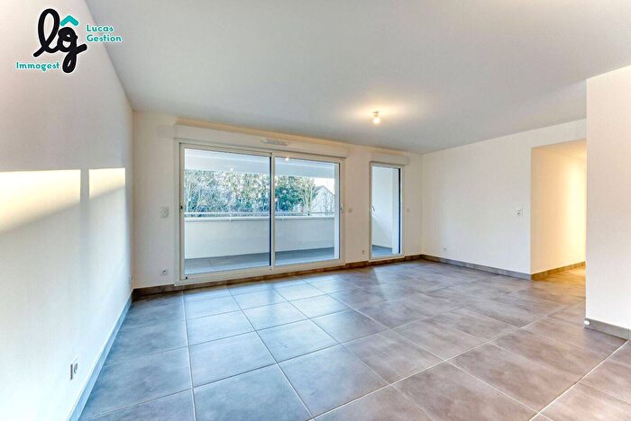 Appartement à louer - Plantières-Queuleu, Metz - 3 pièces - 2 chambres