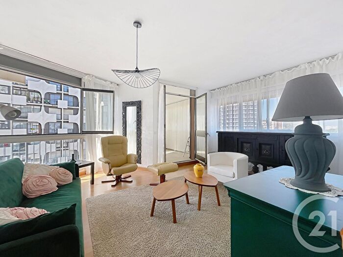 Nantes, Ile de Nantes - Appartement 4 pièces à louer