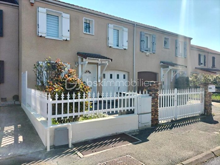 Dugny : Maison 4 pièces à vendre